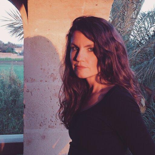 Kira Walker - Profil - GameDesire